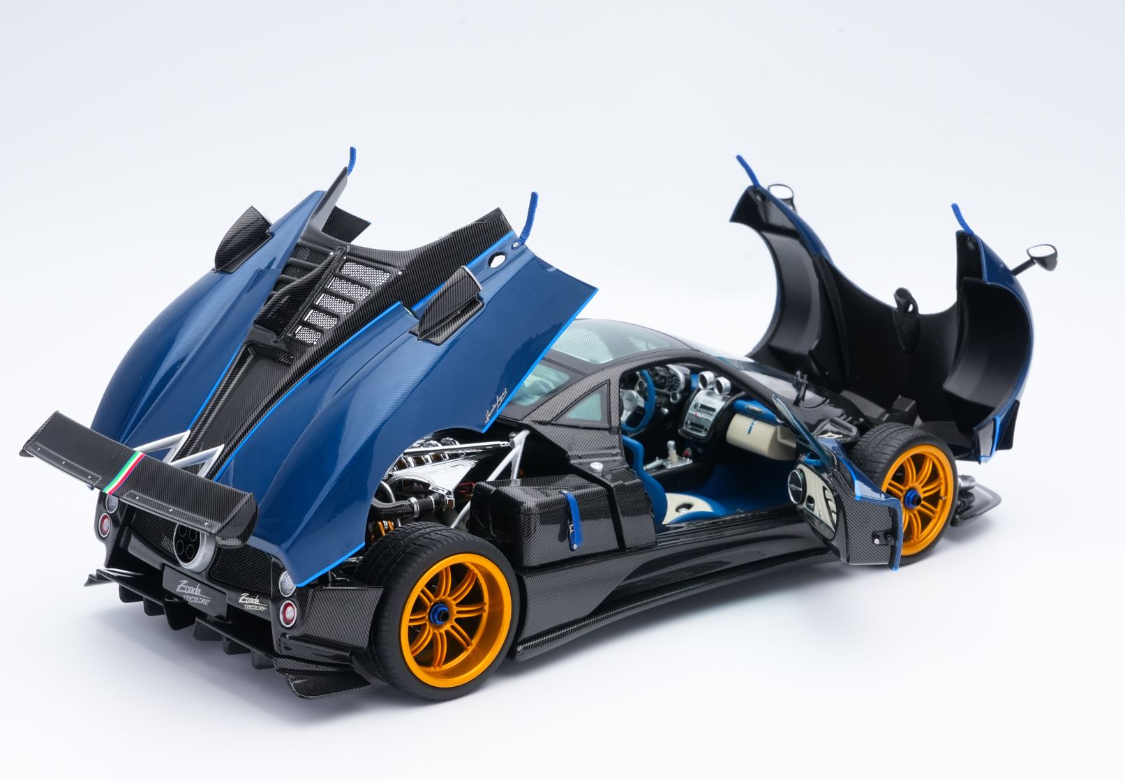 BBR Pagani Zonda Tricolore diecast full open BASIC PACK